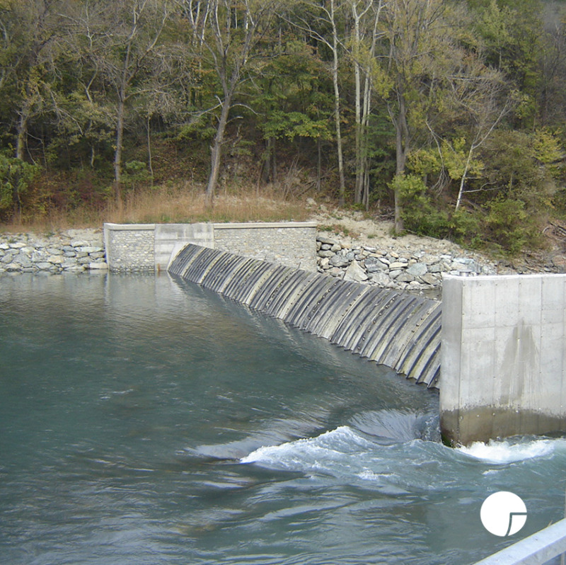 Installation of Obermeyer pneumatically actuated gates - Frosio Next